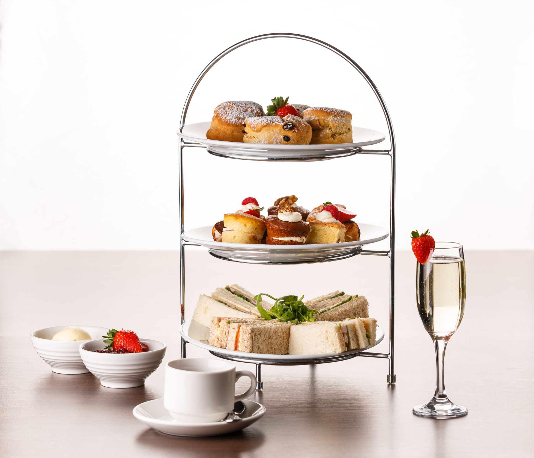 Afternoon tea for two for £30 | Mercure Perth Hotel - Scotland